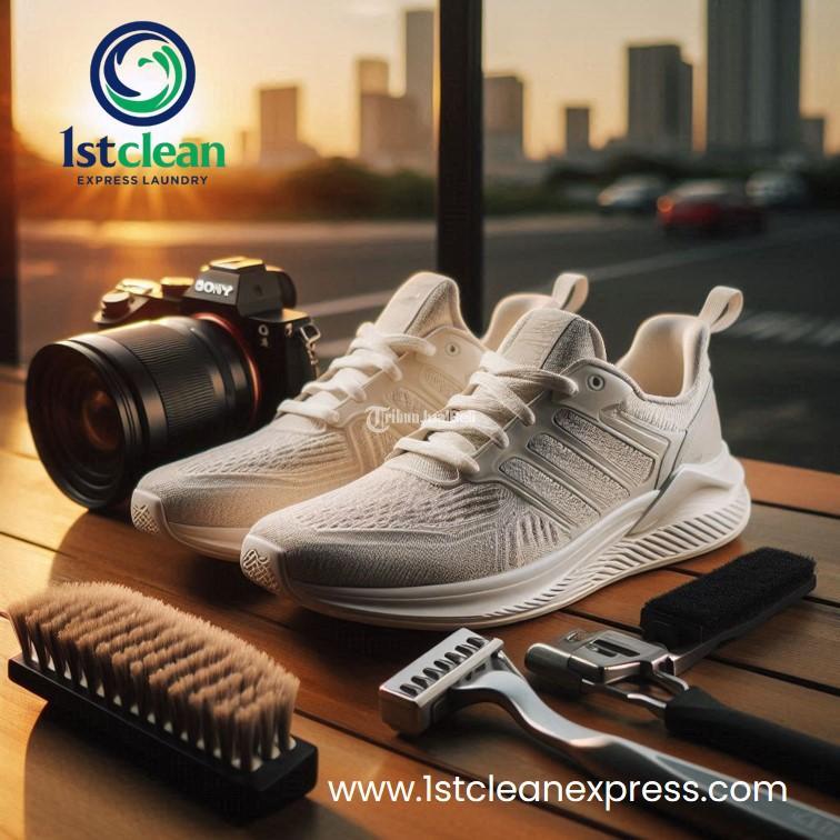 Service Cuci Sepatu Bersihkan Sepatu Anda Tanpa Repot di Sleman ...