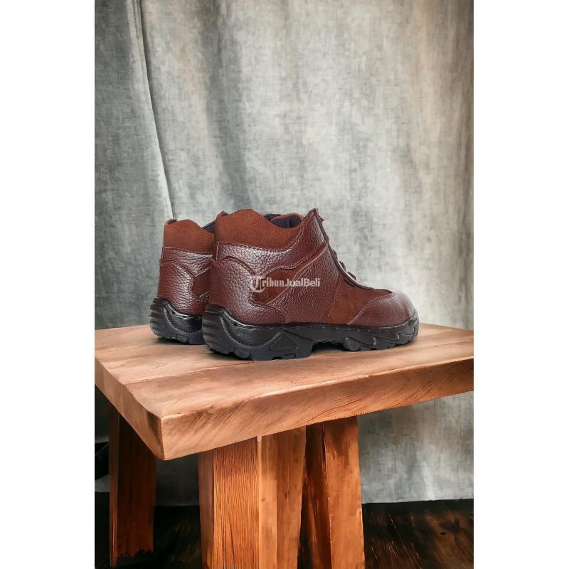 Toko Harga Sepatu Safety Murah Tinggi 15 cm di Cilacap - Tribun JualBeli