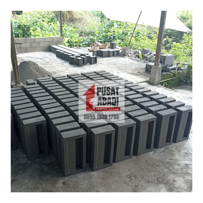 Roster Beton Persegi Panjang Anti Tampias Air Hujan di Pataruman di ...