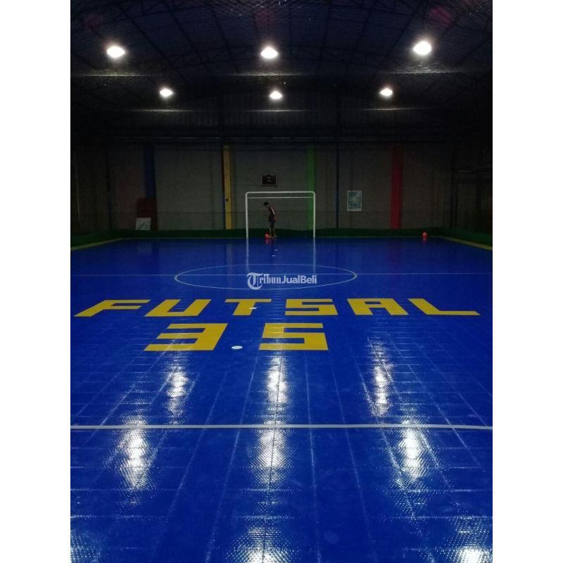 Pembuatan Interlock Futsal Flooring dari KFI Sport di Bekasi - Tribun ... Pembuatan Interlock Futsal Flooring dari KFI Sport di Bekasi - Tribun ...