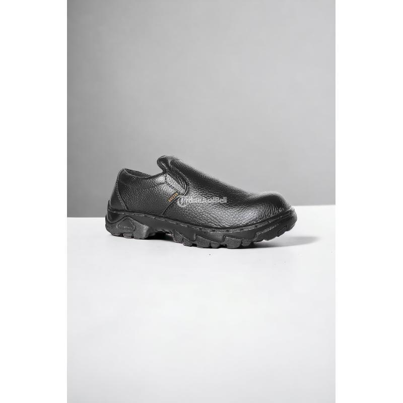 Termahal Sepatu Safety Ringan Terbaik Cileungsi di Bogor - Tribun JualBeli