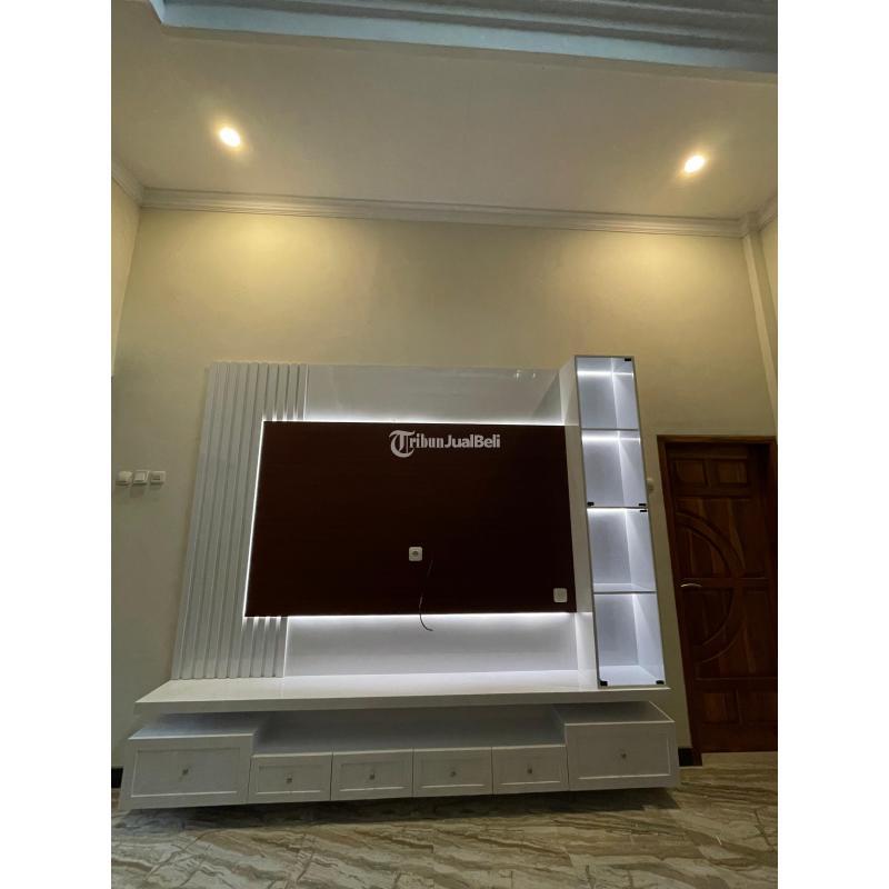 Upgrade Tampilan TV dengan Backdrop Keren di Jember - Tribun JualBeli