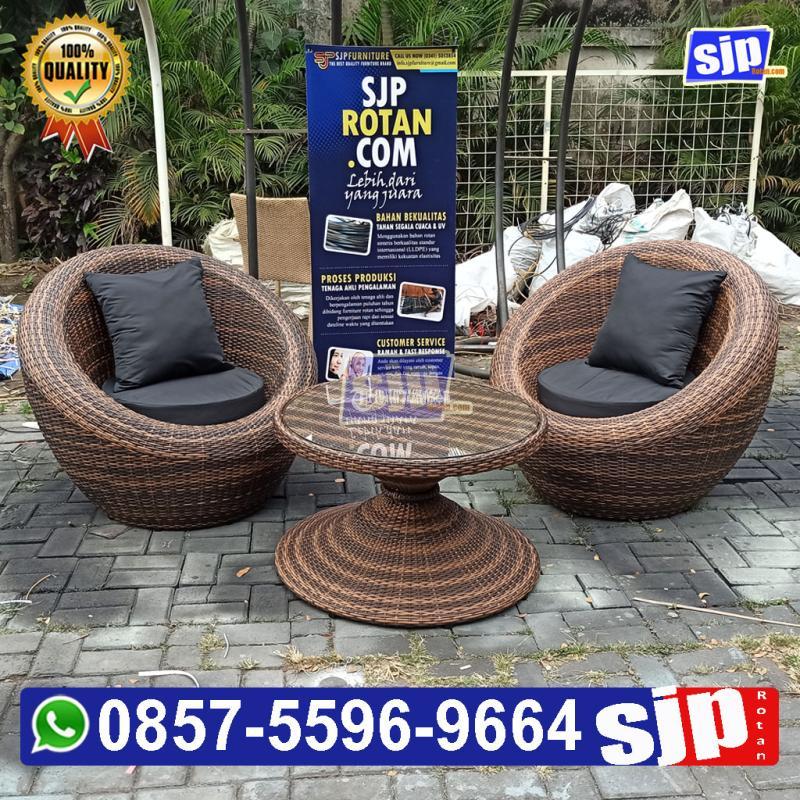 Pengrajin 1 Set Sofa Bulat Rotan Sintetis di Batu - Tribun JualBeli