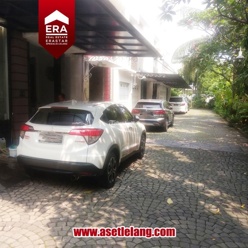 Jual Rumah Bekas Luas 240 m2 Senayan Golf Residence South Poin, Jl ...