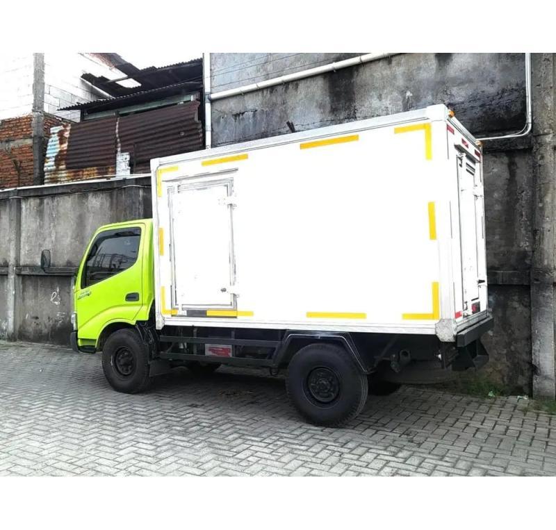 Truk Hino Dutro Engkel 110SD Box Freezer 2018 di Jakarta Utara - Tribun ...