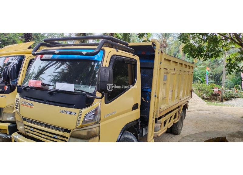 Truk Mitsubishi Canter Dump 2010 Bekas di Pekanbaru Riau - Tribun JualBeli