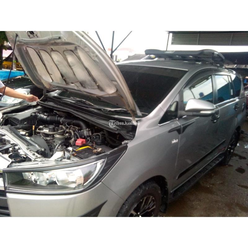 Mobil Toyota Innova Venturer 2017 V Silver Bekas di Pekanbaru Riau ...