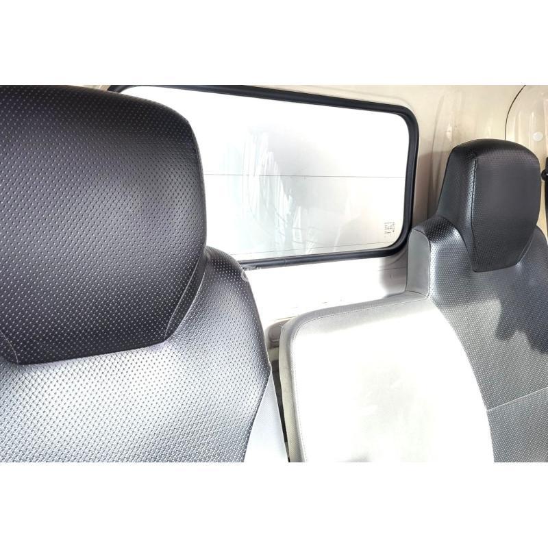 Truk Isuzu Elf NMR 71 Box Alumunium 2021 Siap Pakai di Jakarta Utara ...