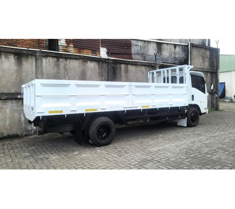 CDD LONG Isuzu Elf NMR 71 L Bak Besi Triway 2018 Bekas di Jakarta Utara ...