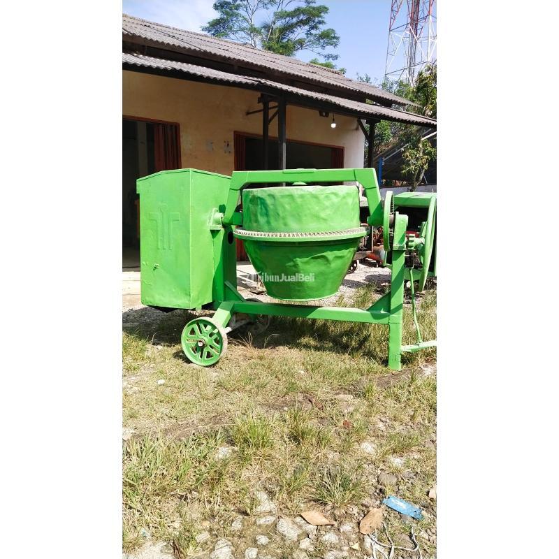 Molen Beton Trindo Mesin Dongfeng Asli Siap Pakai Tebet di Jakarta ...