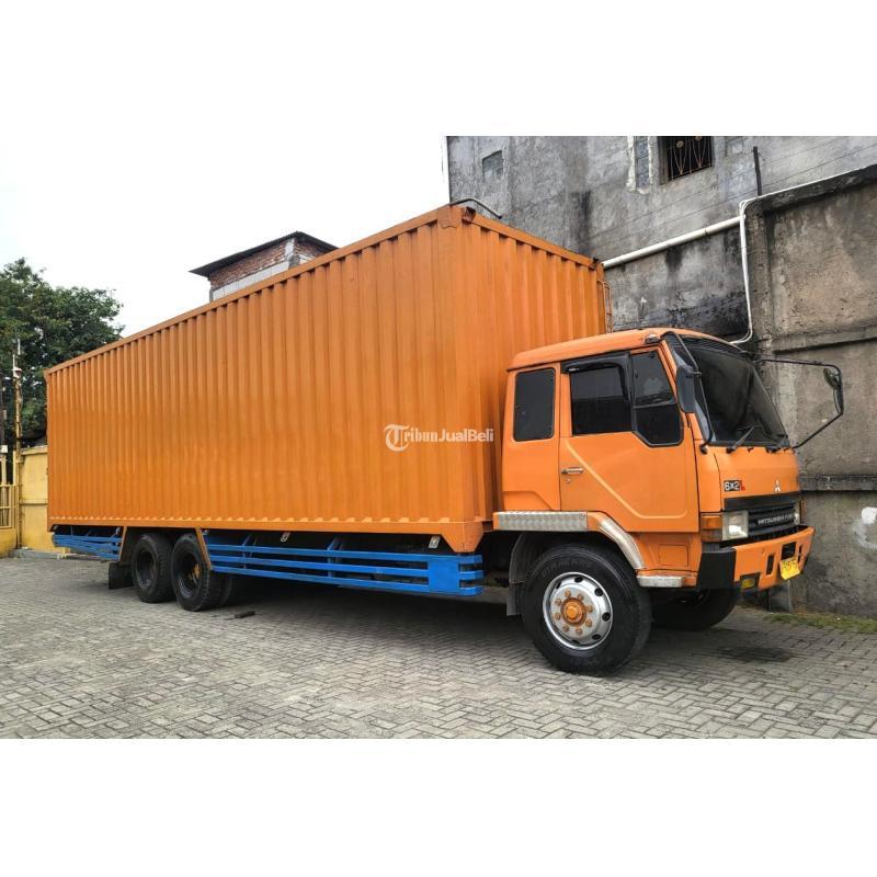 Truk Mitsubishi Fuso Tronton Super Long 6x2 Box Besi 2020 di Jakarta ...