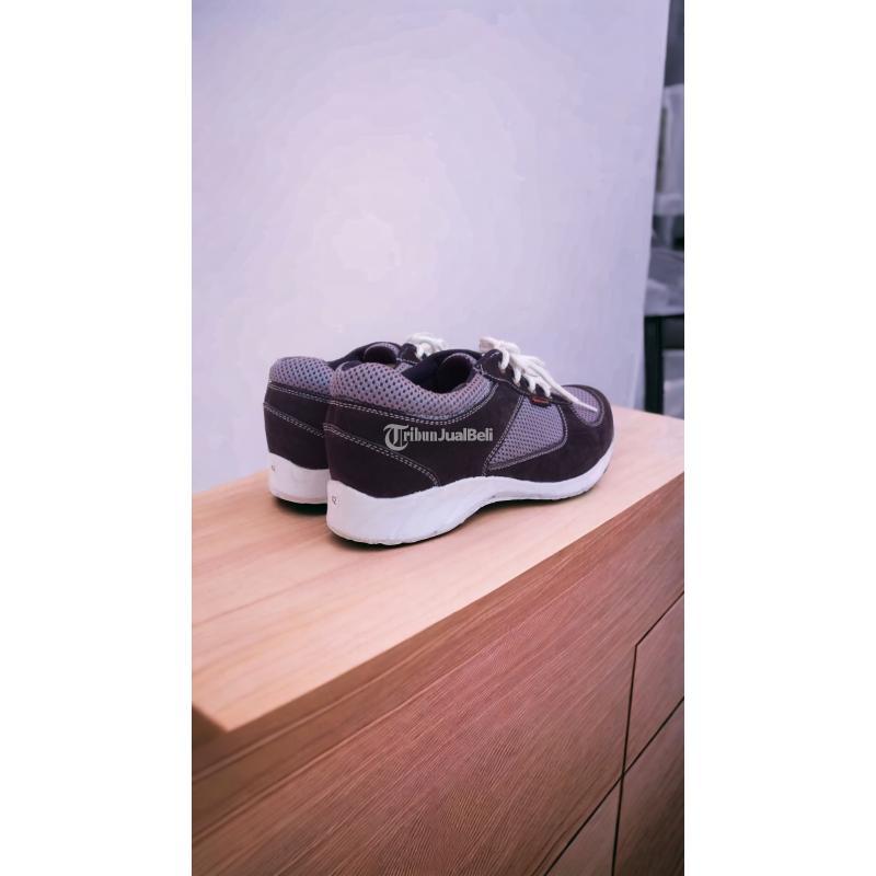 Murah Sepatu Safety Laboratorium Tinggi 9cm di Kediri Jawa Timur ...