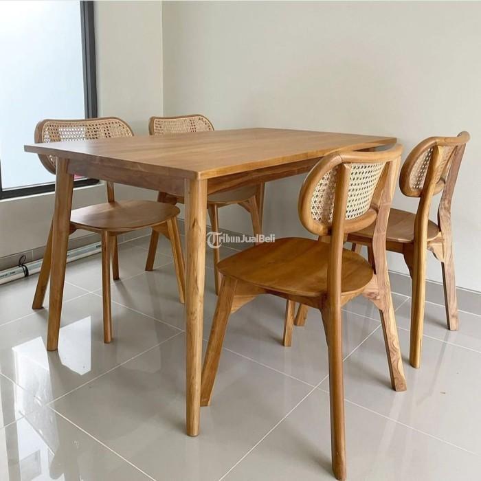 Set Meja Makan Kayu Jati 4 Kursi Kombinasi Rotan Kursi Cafe Jati Tanpa Warna di Jakarta Selatan ...