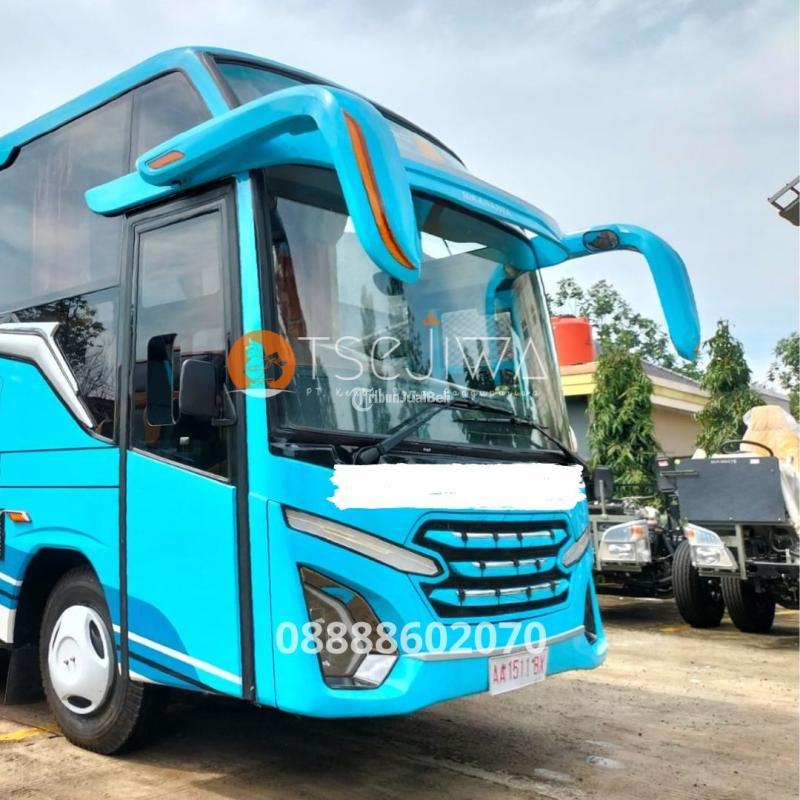 Bus Medium Pariwisata Dijual Mitsubishi Canter JB5 di Depok Jawa Barat ...