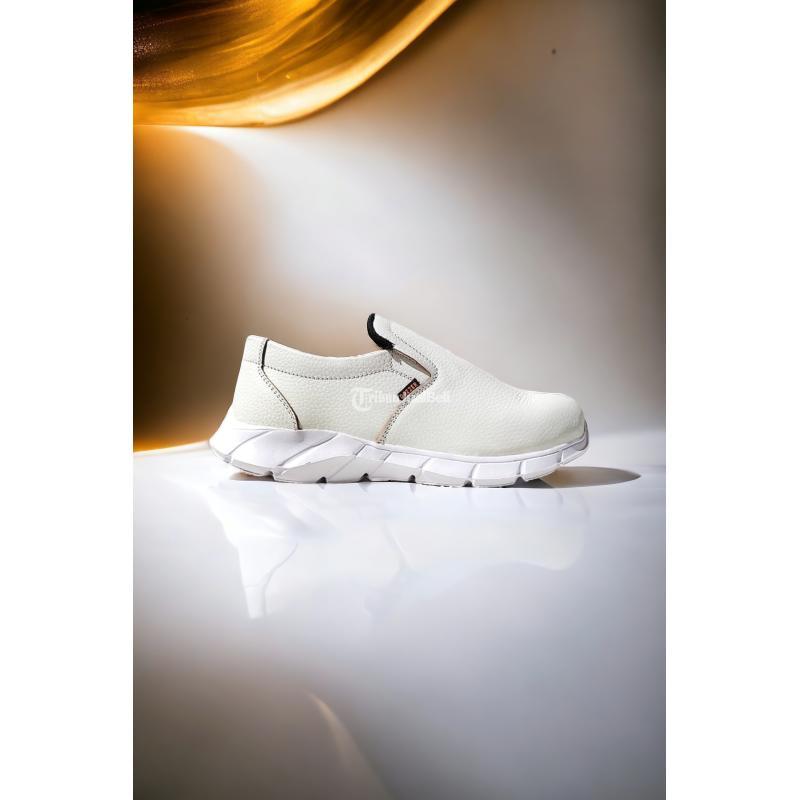 Terbaru Sepatu Boot Safety Putih Tinggi 9cm di Pasuruan Kota Jawa Timur ...