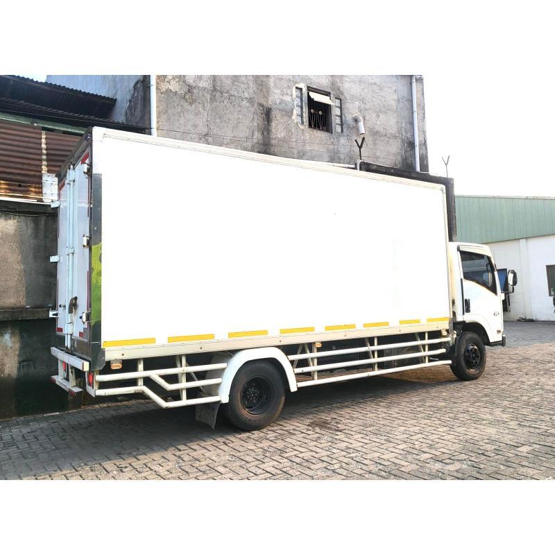 CDD LONG NMR Isuzu Elf Box Freezer 2022 Bekas di Jakarta Utara - Tribun ...