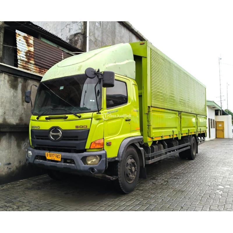 Truk Hino Engkel 4x2 FG 235 JS Wingbox Tahun 2018 Mulus Ban Baru di ...