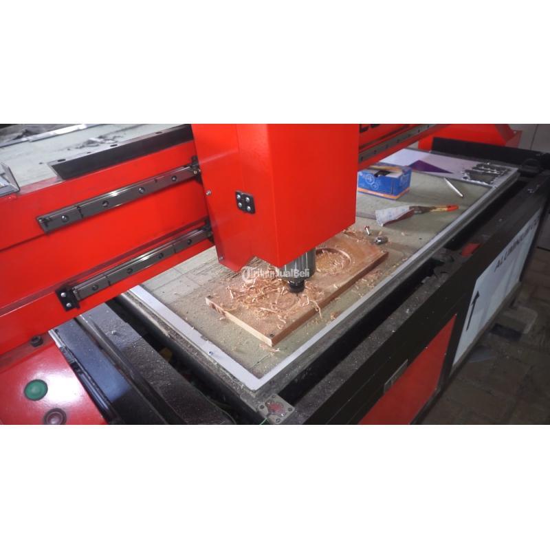 Mesin CNC Router Kayu untuk Pembuatan Meja, Kursi, dan Dekorasi Kayu di ...