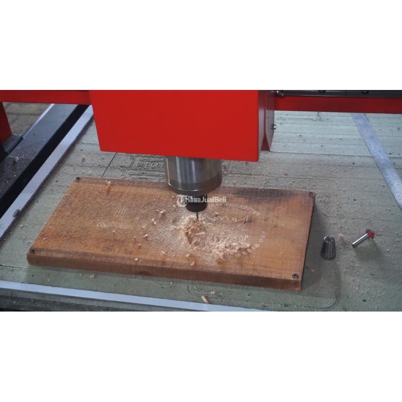 Mesin CNC Router Kayu untuk Pembuatan Meja, Kursi, dan Dekorasi Kayu di ...