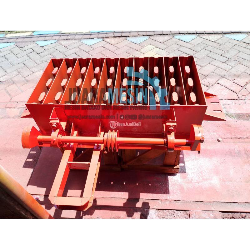 Mesin Cetak Batako Manual UNP 80 Portable Kapasitas 10 Batako di Sinjai ...