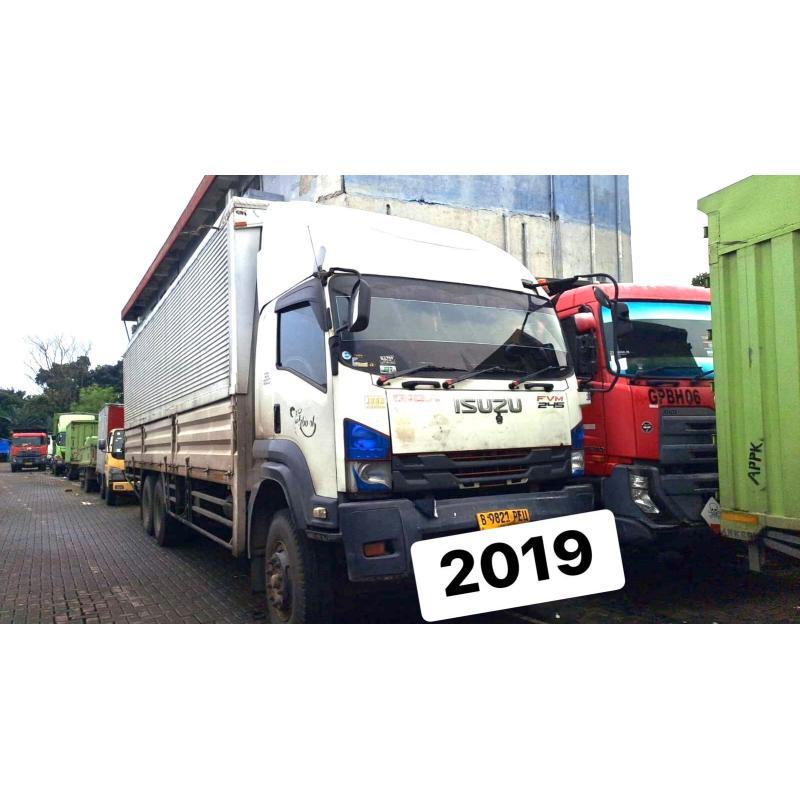 Truk Isuzu Giga Tronton 6x2 Wingbox Tahun 2019 di Jakarta Utara ...