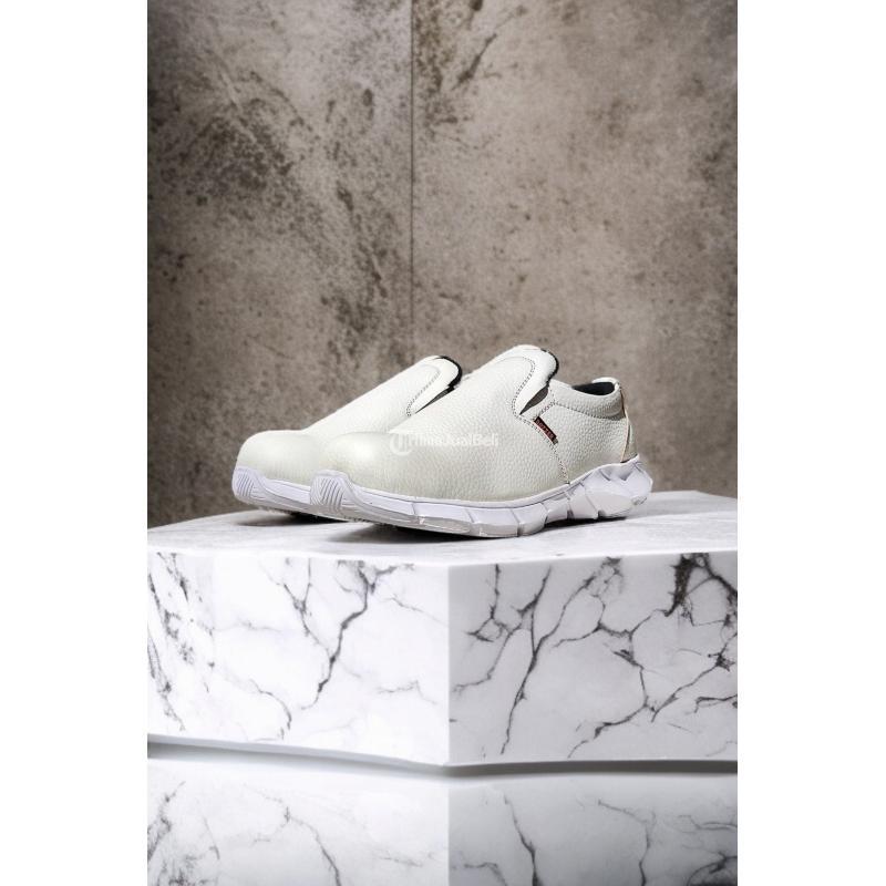 Pabrik Safety Shoes Harga Terjangkau di Bekasi - Tribun JualBeli