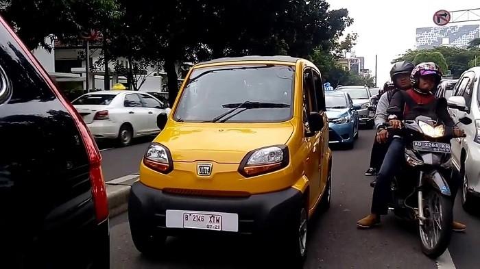Lebih Canggih, Ini Dia Keistimewaan Bajaj Roda 4 Pengganti Bemo di ...