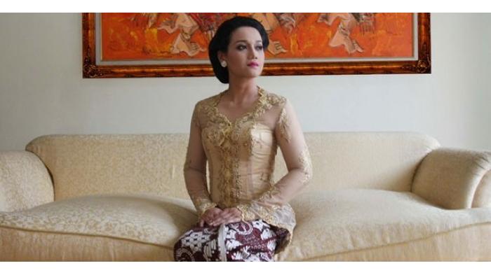Hengkang dari Dunia Hiburan, Mantan Model Cantik Ini Sukses Jadi Bos ... Hengkang dari Dunia Hiburan, Mantan Model Cantik Ini Sukses Jadi Bos ...