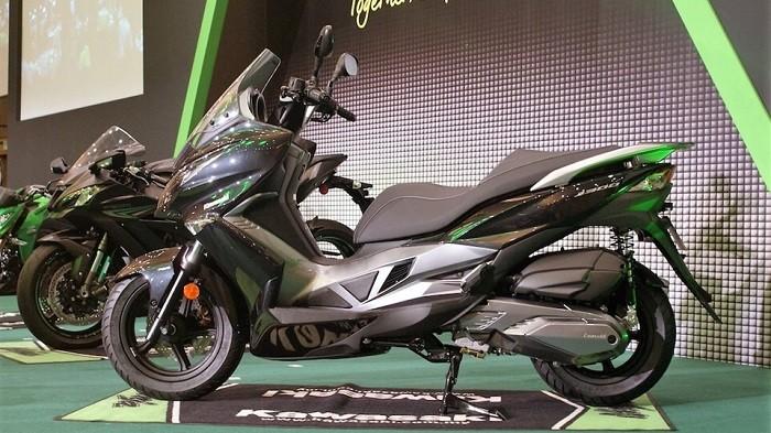 Siap Jadi Pesaing Nmax dan PCX 150, Kawasaki Siapkan Ninja Versi Matic ...