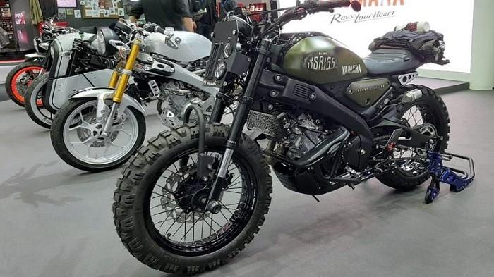 Kawasaki W175 VS Yamaha XSR155, Pilih Mana untuk Dicustom? - Blog TribunJualBeli.com