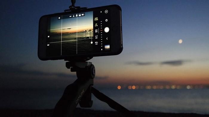 Berikut 4 Tips Memotret Pakai Ponsel di Malam Hari - Blog ... Berikut 4 Tips Memotret Pakai Ponsel di Malam Hari - Blog ...